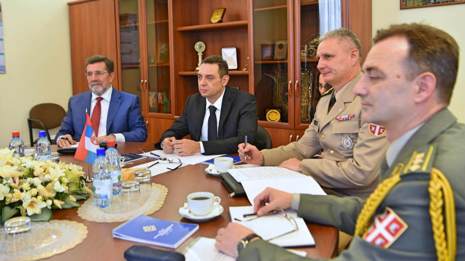 Vulin: Srbija ostaje vojno neutralna - Društvo - Dnevni list Danas