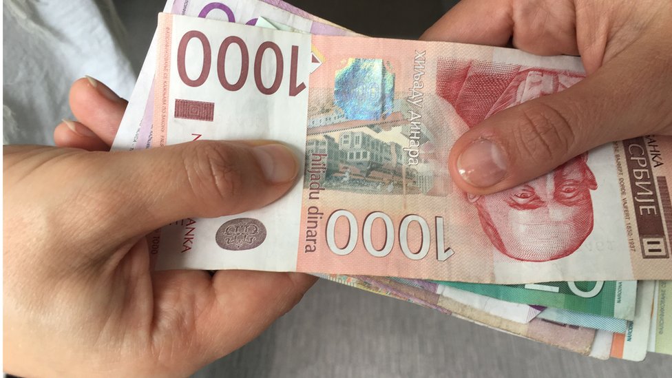 Pranje novca: Šta znači skidanje Srbije sa sive liste FATF-a - BBC News ...
