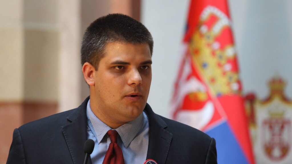 Šešelj: SRS zahteva da se Čomić smeni sa mesta ministra - Politika ...