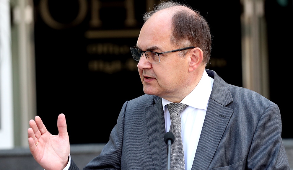 Šmit: Ključ je u mojom rukama, zabrinut sam za Dodika lično, gubi se u ...