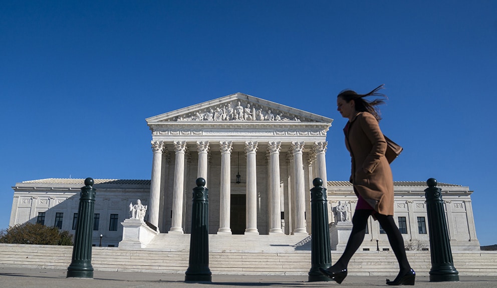 Bajden će imenovati prvu Afroamerikanku za sudiju Vrhovnog suda - Svet ...