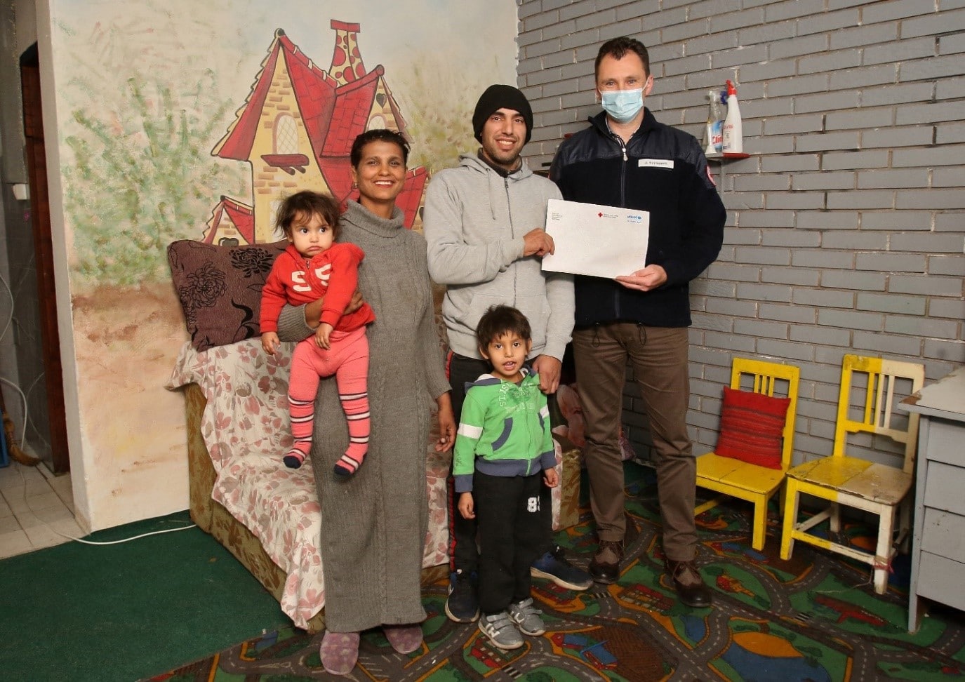 Unicef i Crveni krst pomažu najugroženijima - Društvo - Dnevni list Danas