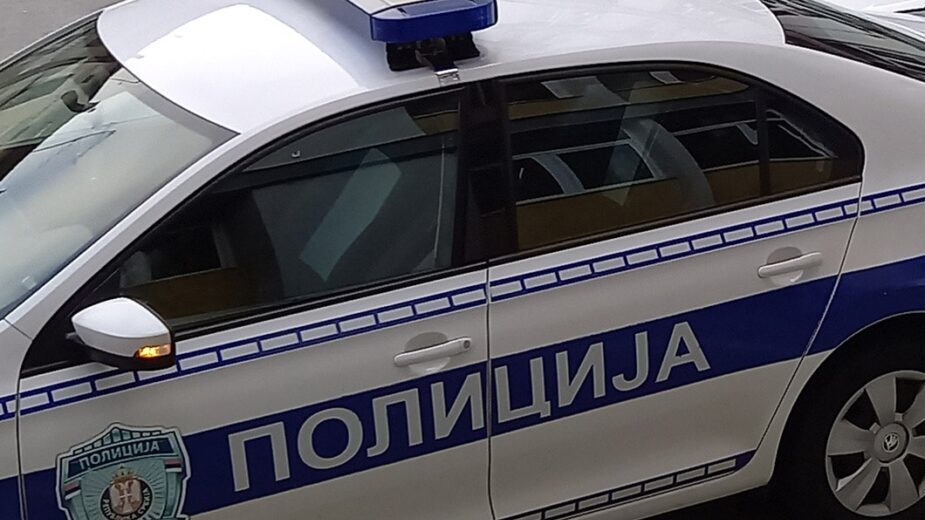 Bor: Uhapšeni zbog napada na radnika obezbeđenja - Društvo - Dnevni list Danas