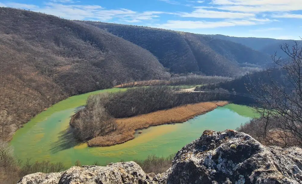 Meandri Timoka: Nestvarna lepota oskrnavljena zagađenjem - Društvo ...