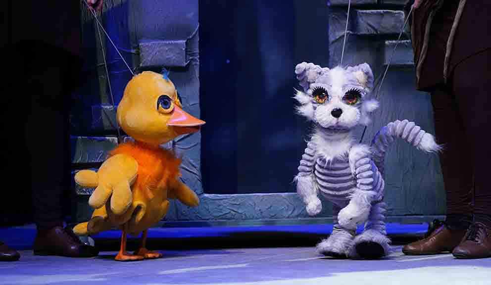 Svetski dan pozorišta za decu u "Dušku Radoviću" - Kultura - Dnevni ...