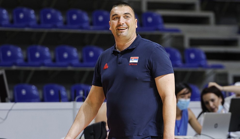 Rada Nikolić, dugogodišnja košarkaška novinarka: Pamtiću Dejana ...