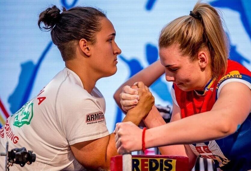 Obaranje ruku prvi put u Zrenjaninu - Sport - Dnevni list Danas