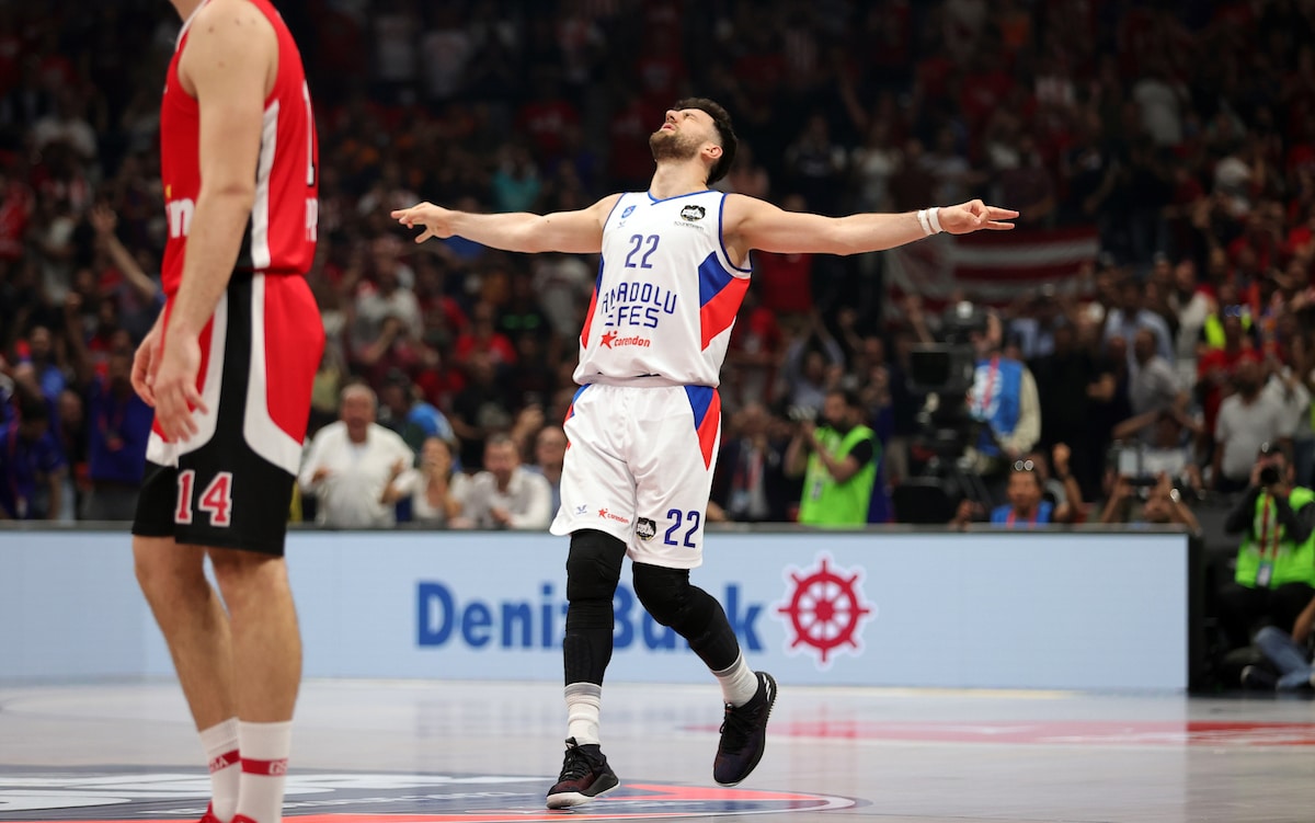 Micić odveo Efes u finale - Sport - Dnevni list Danas