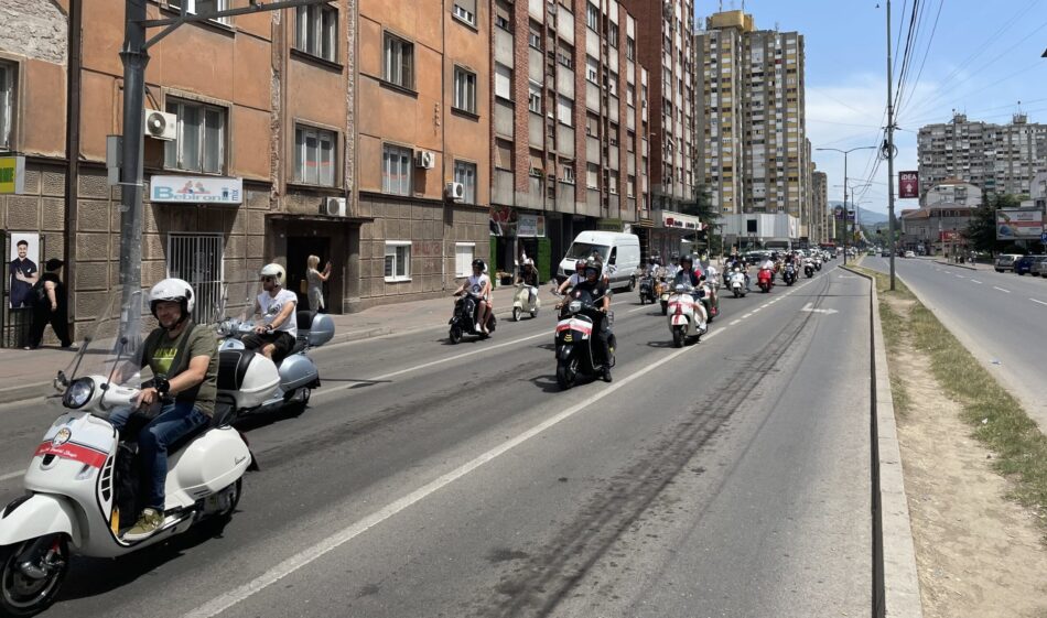 Niš u znaku vespi - Društvo - Dnevni list Danas