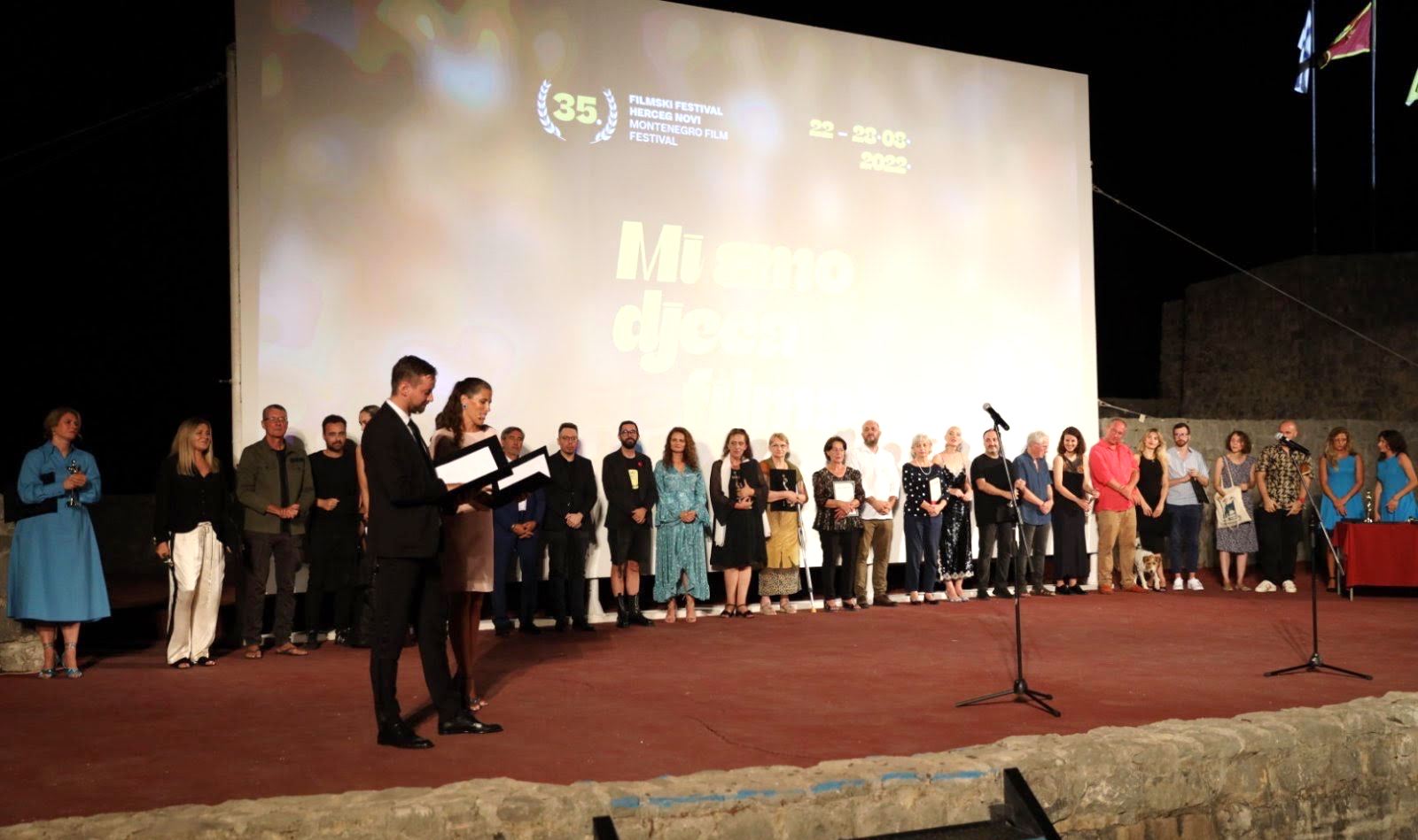 Filmu "Stric" Gran pri Velika zlatna mimoza, Mikiju Manojloviću Zlatna ...