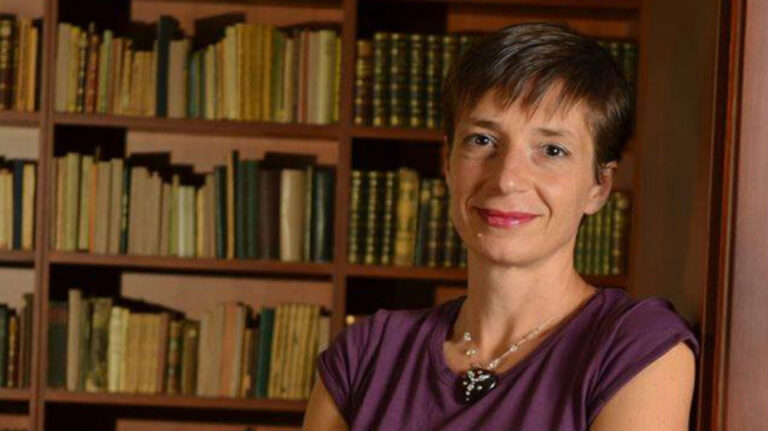 Dragana Rakić (DS): Vidimo se 17. septembra na ulici - Politika ...