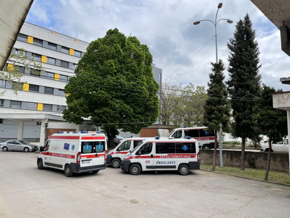 Hitna u Nišu intervenisala na terenu 122 puta: Građani najviše tražili pomoć zbog visokog krvnog ...