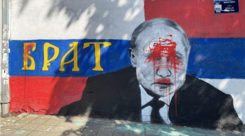"Simbol okupacije": Kroz šta je sve prošao mural Vladimira Putina u ...