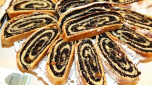 Vojvođanska štrudla sa makom: Recept sa kojim nema greške - Recepti ...