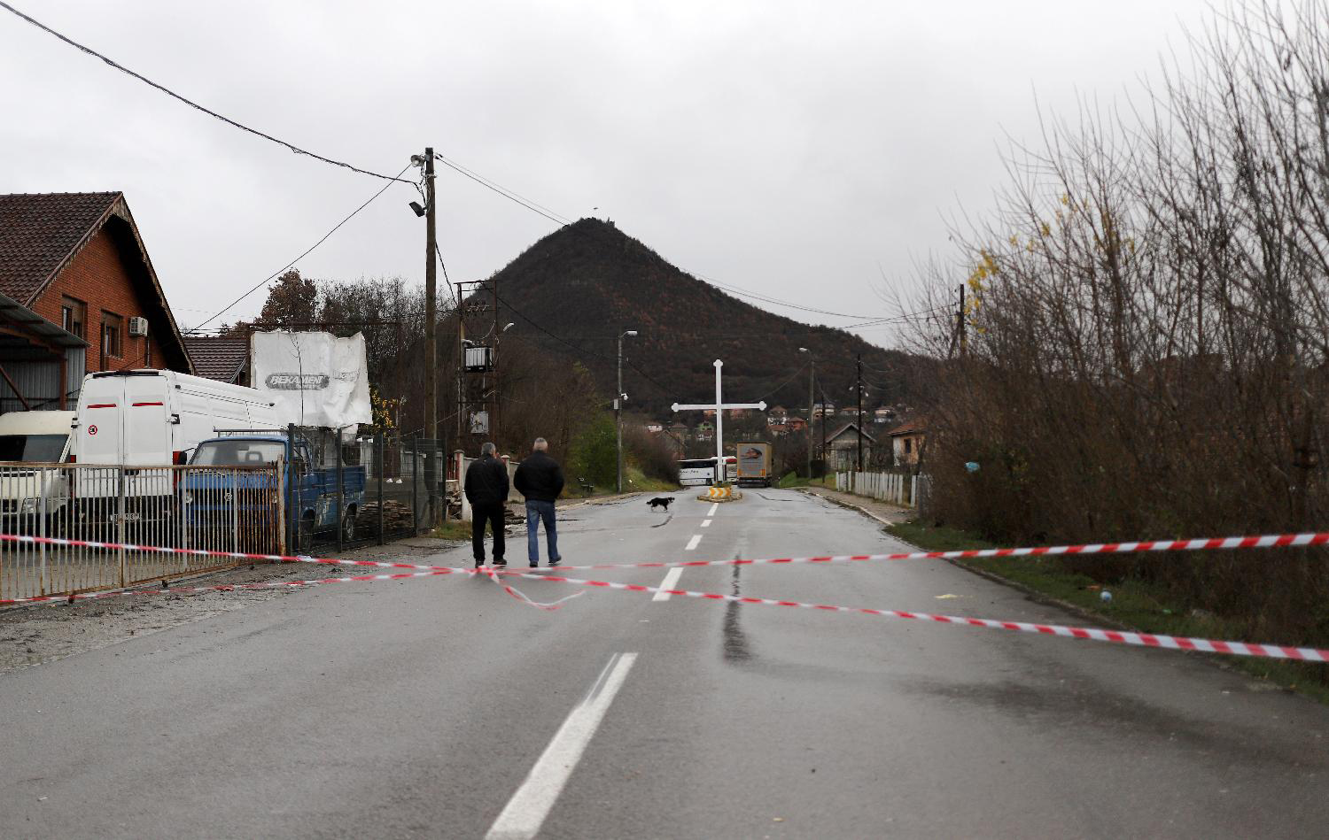 Srbi na severu KiM 11 dana na barikadama - Politika - Dnevni list Danas