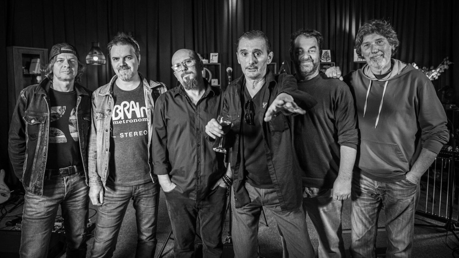 Goran Bare i Majke i Vojko V stižu na Kontakt konferenciju - Kultura ...