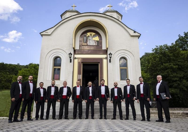 Humanitarni koncert grupe “Konstantin” za izgradnju kuća u Medveđi - Društvo - Dnevni list Danas