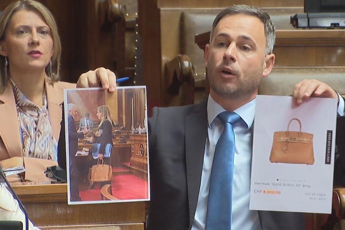 "Da li je Dubravka Đedović od ministarske plate kupila torbu od 8.000 ...