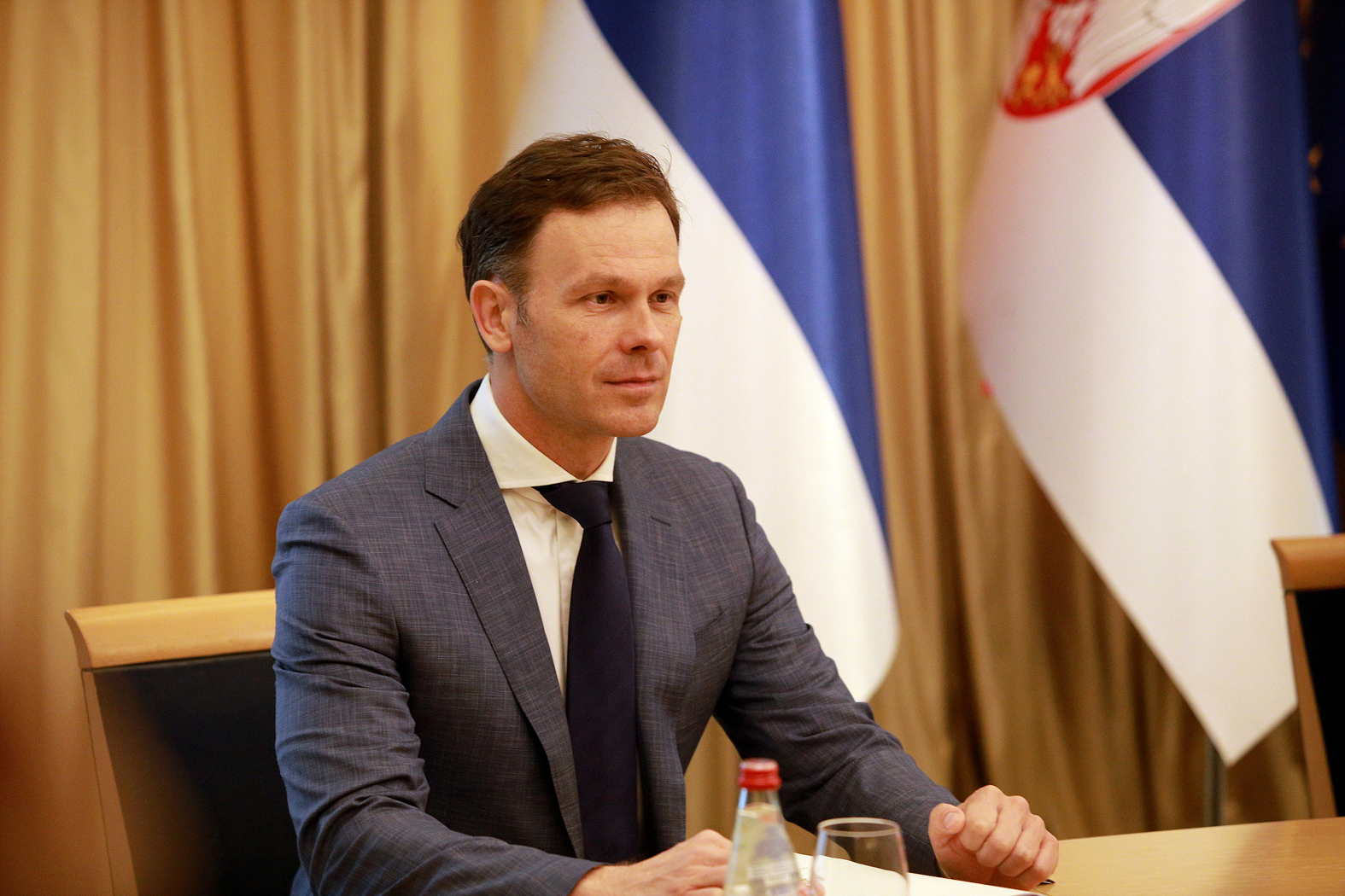Siniša Mali kaže da Vučić ne zna za strah: Nove poruke podrške ...