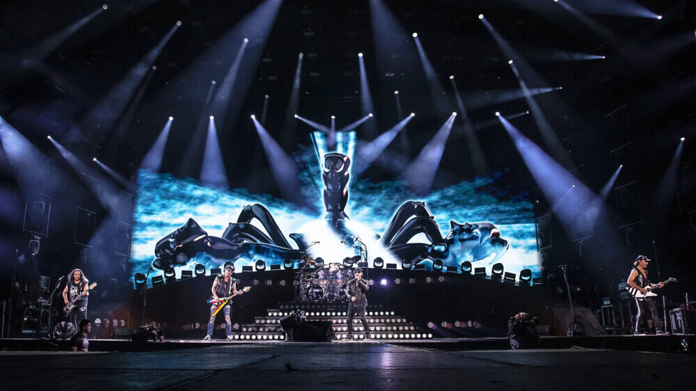 „Još uvek te volimo Srbijo“: Hard rok veterani Scorpions oduševili ...