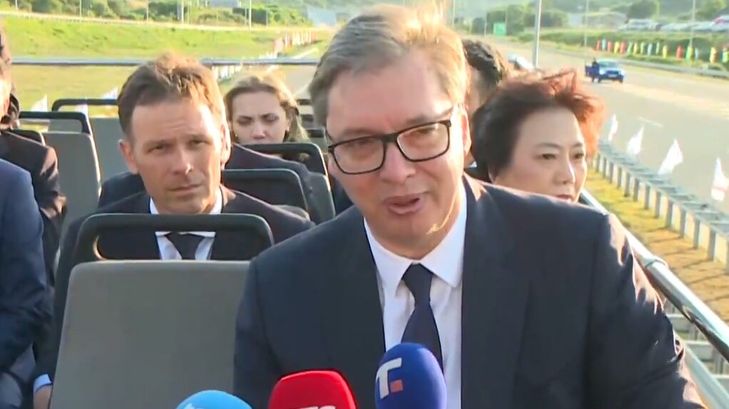 Aleksandar Vučić potvrdio da je policija Kosova zaustavljala Danila Vučića - Politika - Dnevni ...