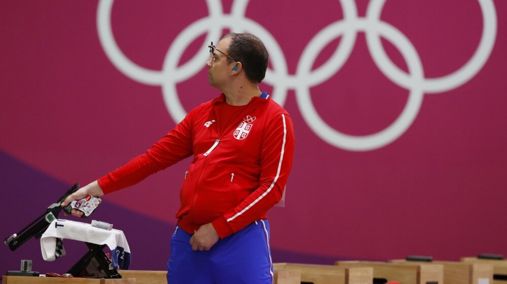 Srbija ima prvu medalju na Olimpijskim igrama: Mikec i Arunović pucaju za zlato - Sport - Dnevni ...