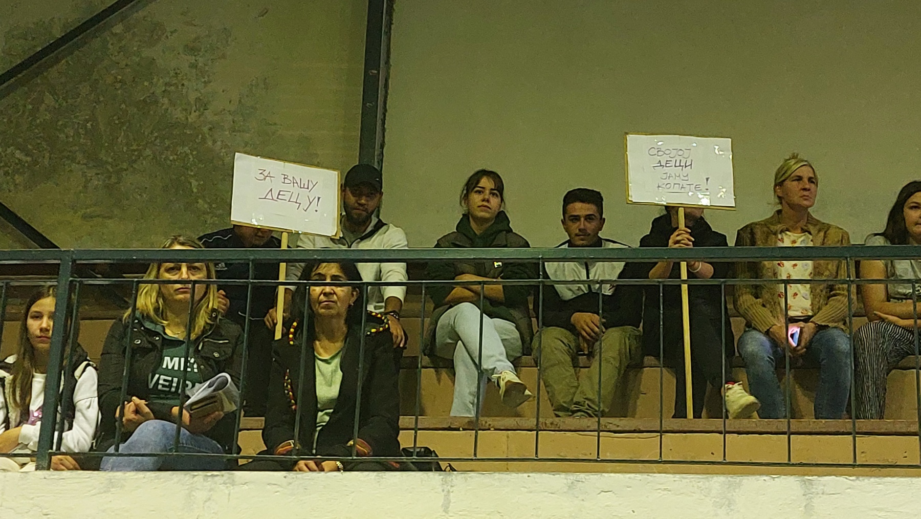 Uprkos protivljenju meštana, usvojen predlog o preseljenju Krivelja - Društvo - Dnevni list Danas