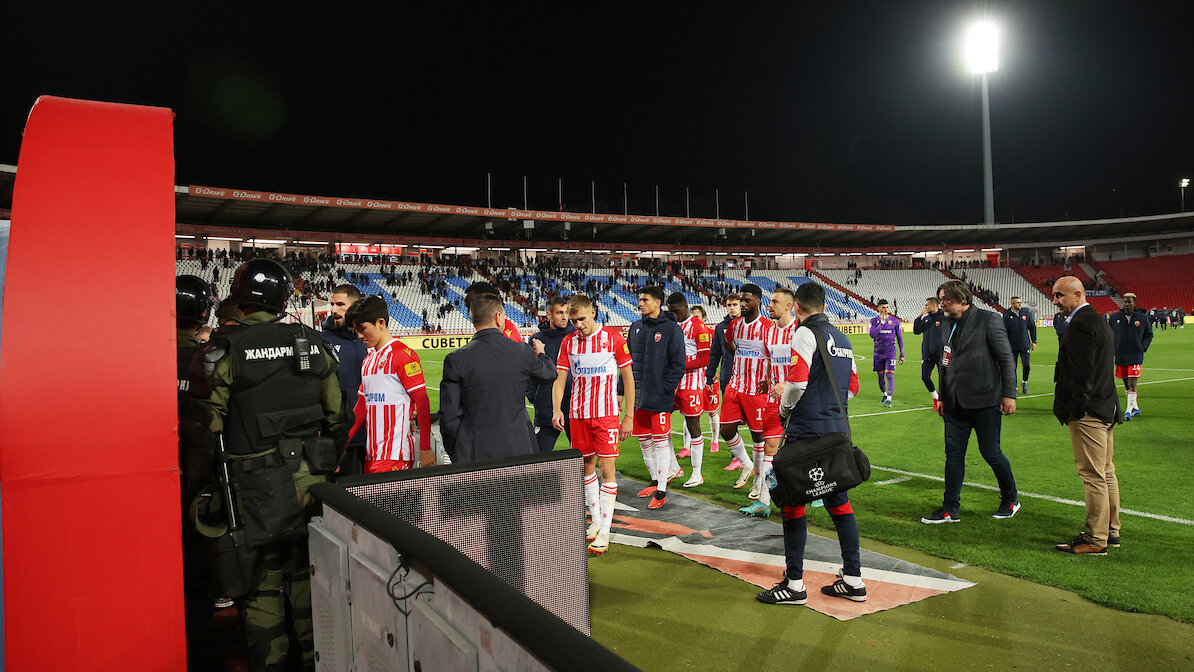 Navijači Zvezde posle meča sa TSC zviždali igračima i vređali trenera, Barak Bahar dobio "žuti ...