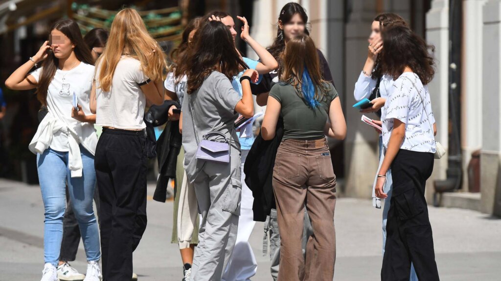 U Srbiji se skoro svake nedelje prijavi nestanak tinejdžera – zašto ...