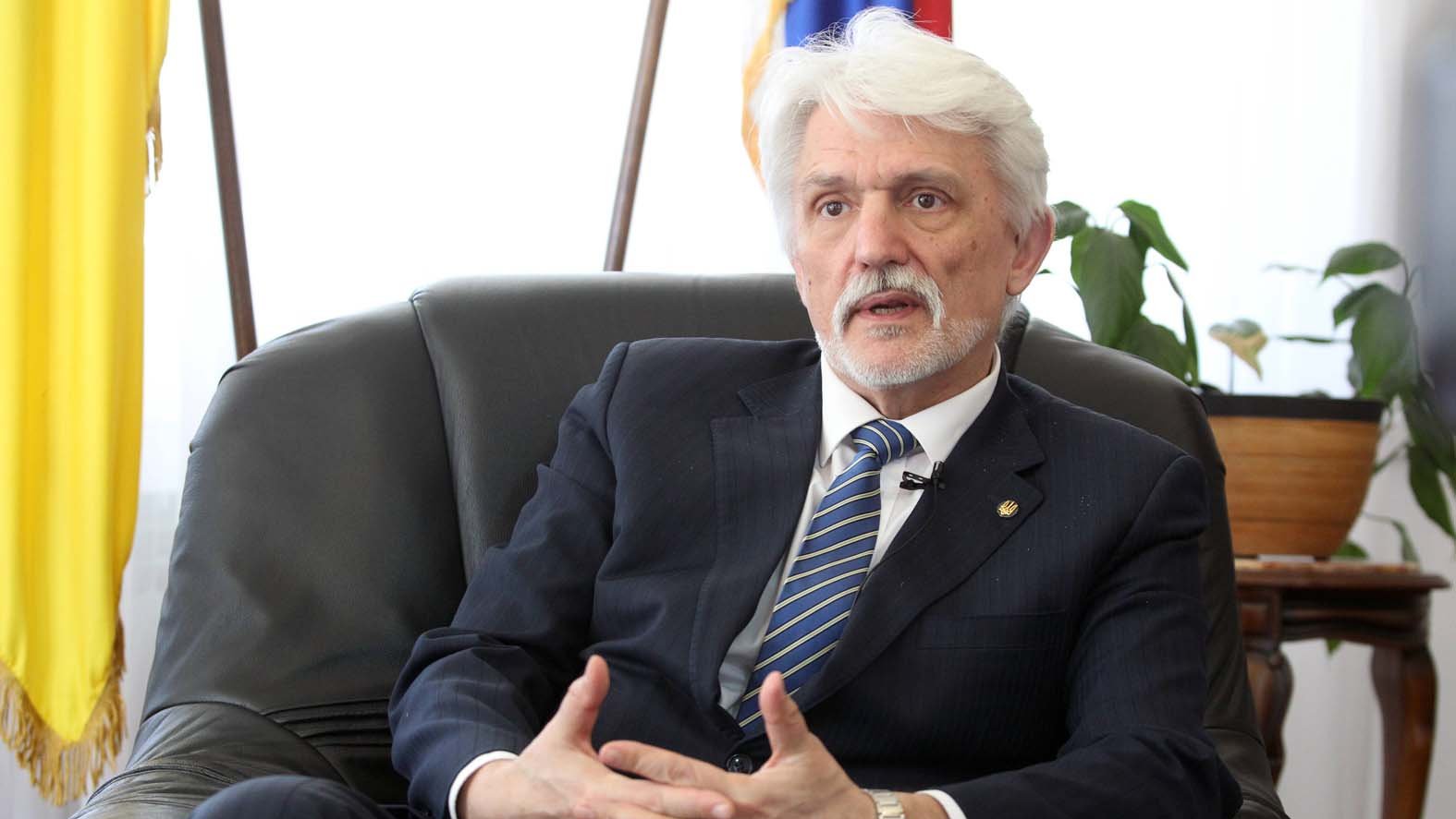 "Predsednik Tramp ima dobru nameru da okonča rat u Ukrajini ...