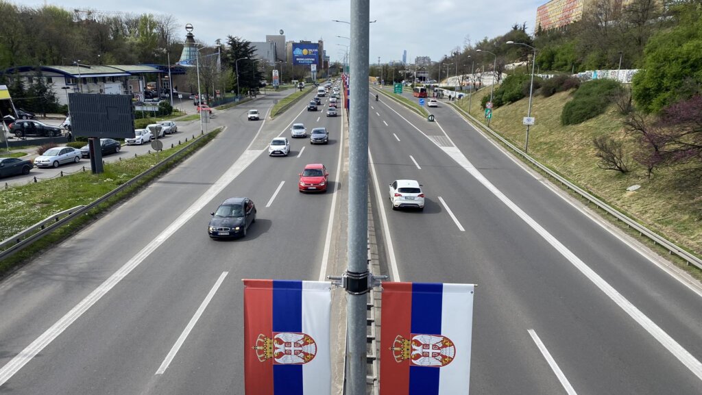 Prekvalifikacija iz auto-puta u moto-put: Uređenje saobraćaja ili ...