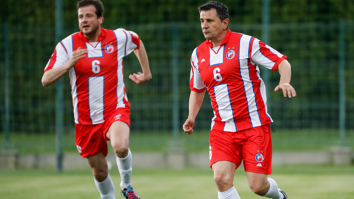 Bivši igrač Crvene zvezde zbog depresije odbio Inter: Hteo sam da batalim fudbal u 30. godini ...