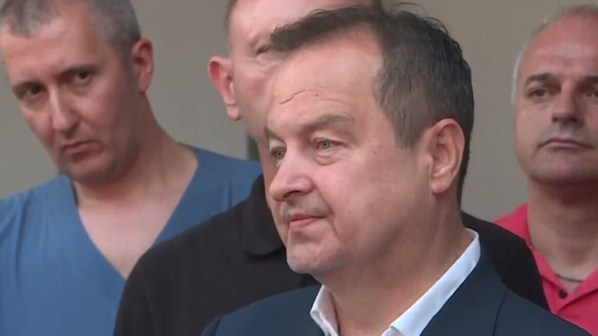 Dačić: Napad na žandarma teroristički akt, sumnja se na vehabijski pokret - Društvo - Dnevni ...