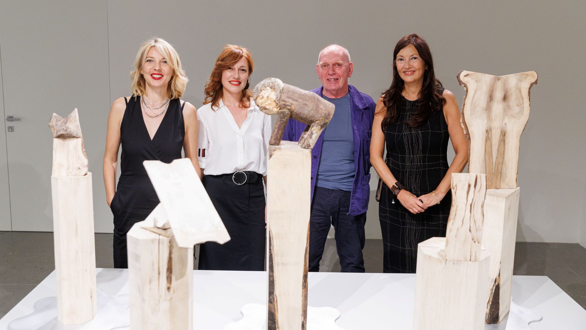 Otvorena izložba vodećeg britanskog vajara Ričarda Dikona: Prvi put s ...