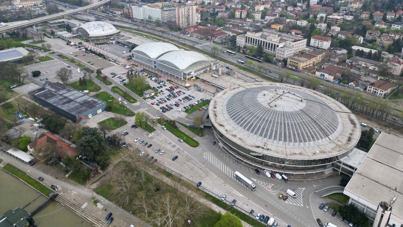 Studenti i stručnjaci najavili blokadu Beogradskog sajma sutra ujutru - Naslovi.net