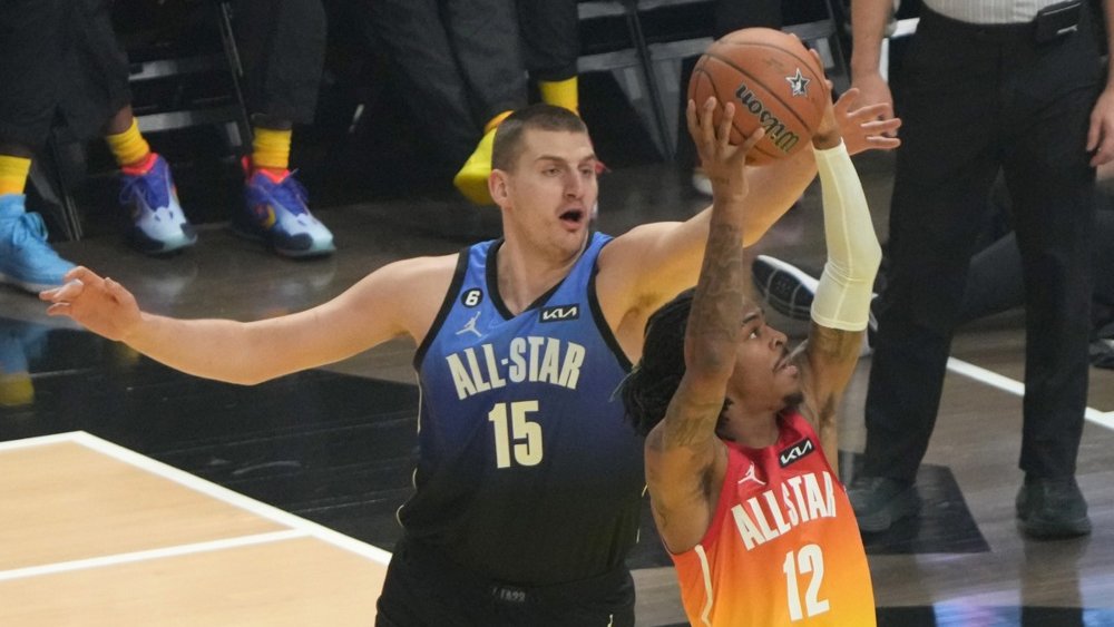 Određeni timovi za NBA ol-star: Jokić u Barklijevoj ekipi - Sport ...