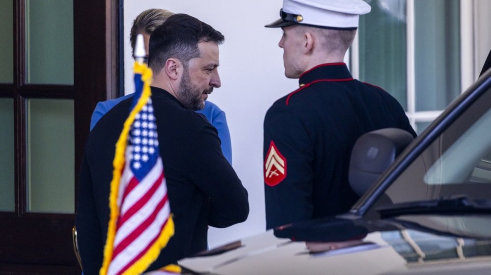 Tramp i Zelenski ušli u žestoku raspravu na sastanku u Beloj kući, ukrajinski predsednik ...