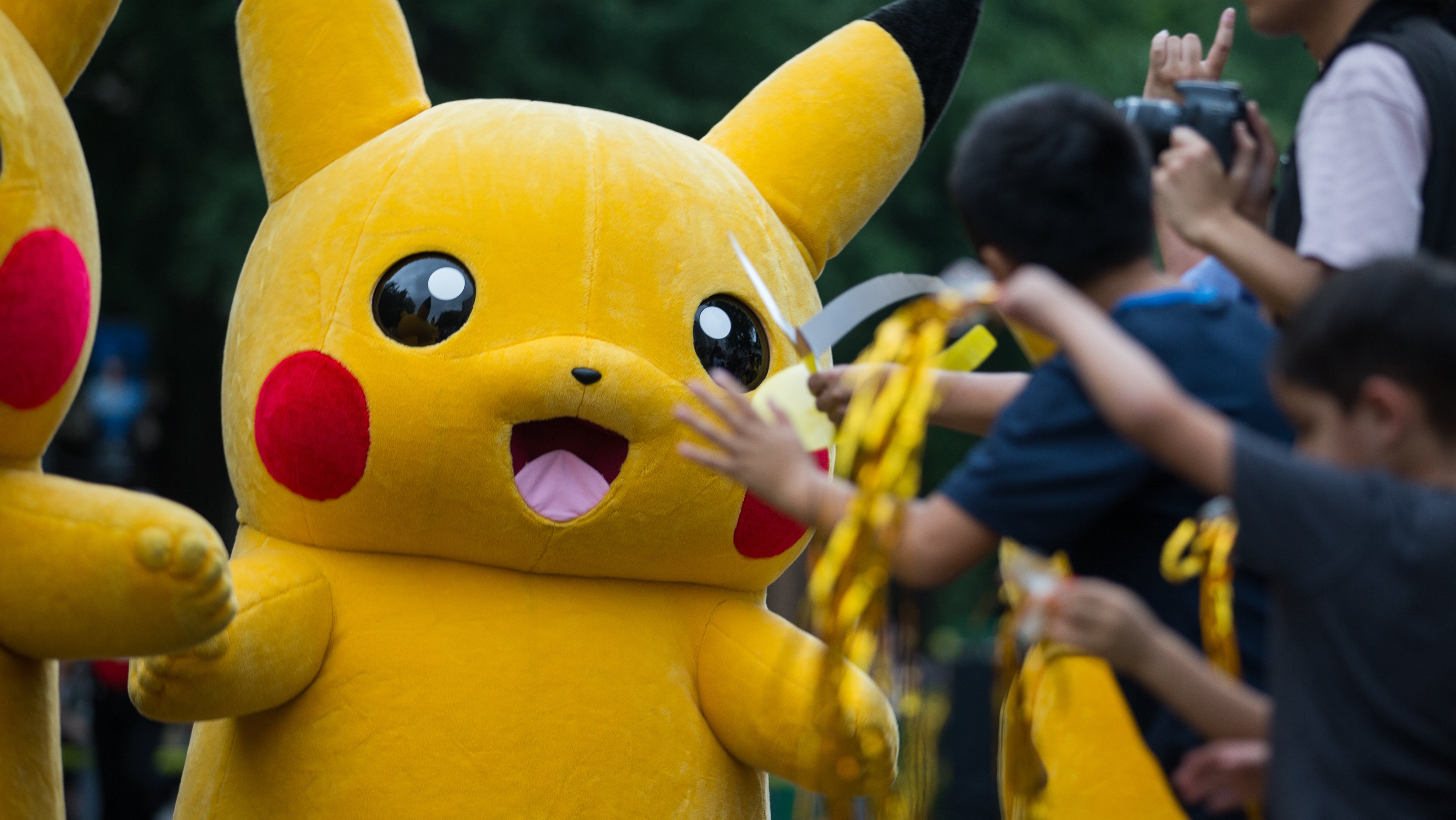 Ko je Pikaču i kakve veze ovaj Pokemon ima sa protestima i policijom ...