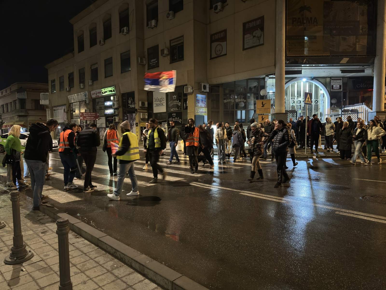I kragujevački studenti pozvali na blokadu RTK-a u znak solidarnosti sa beogradskim i ...