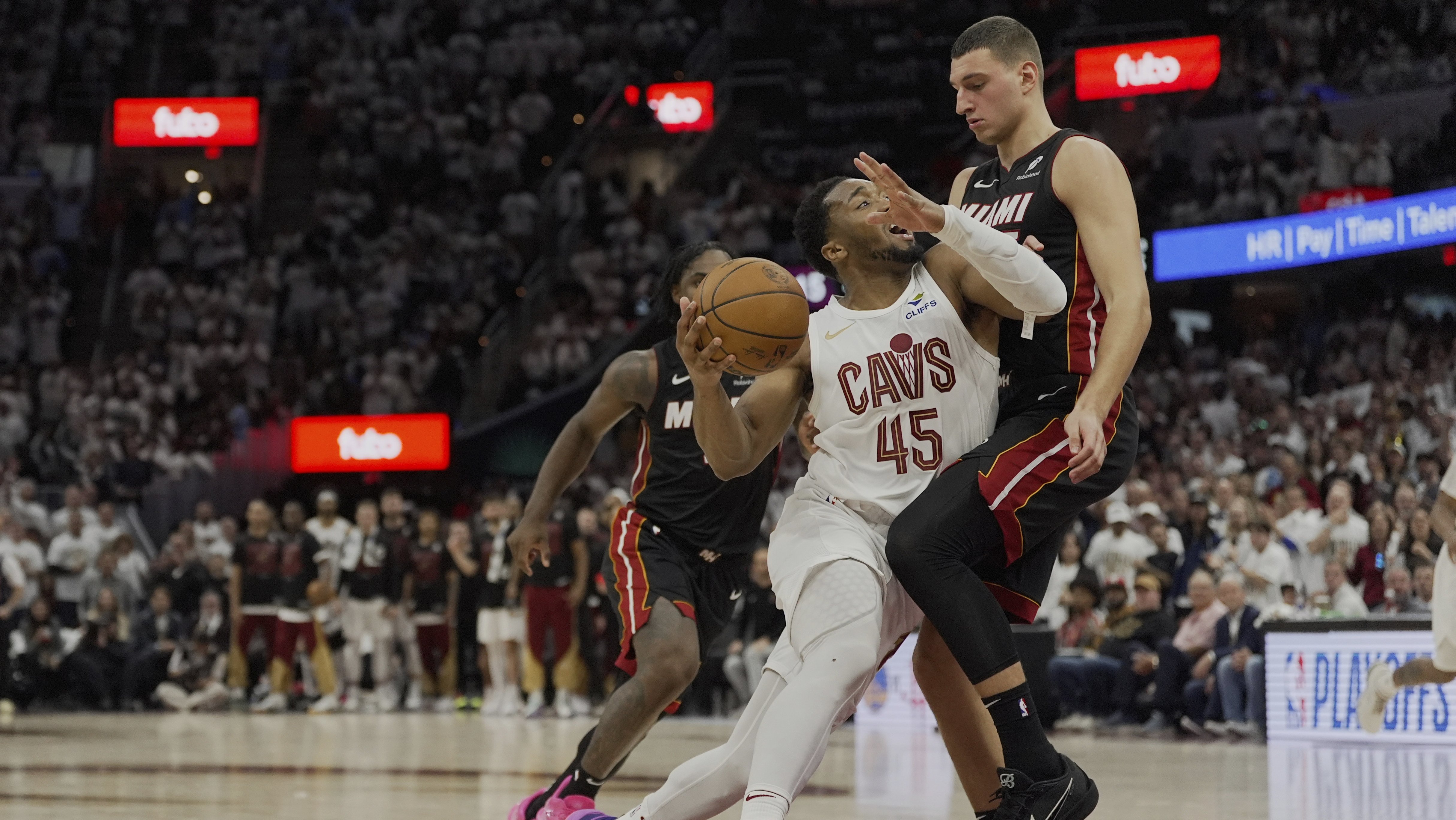 NBA: Domaći timovi slavili na sva tri meča, dobar učinak Jovića - Sport ...