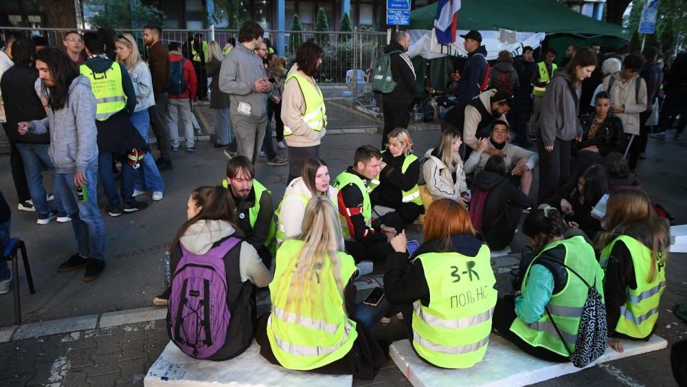 Slučaj uhapšenih aktivista: Apelacioni sud u petak vratio predmet žalbe Višem sudu u Novom Sadu ...
