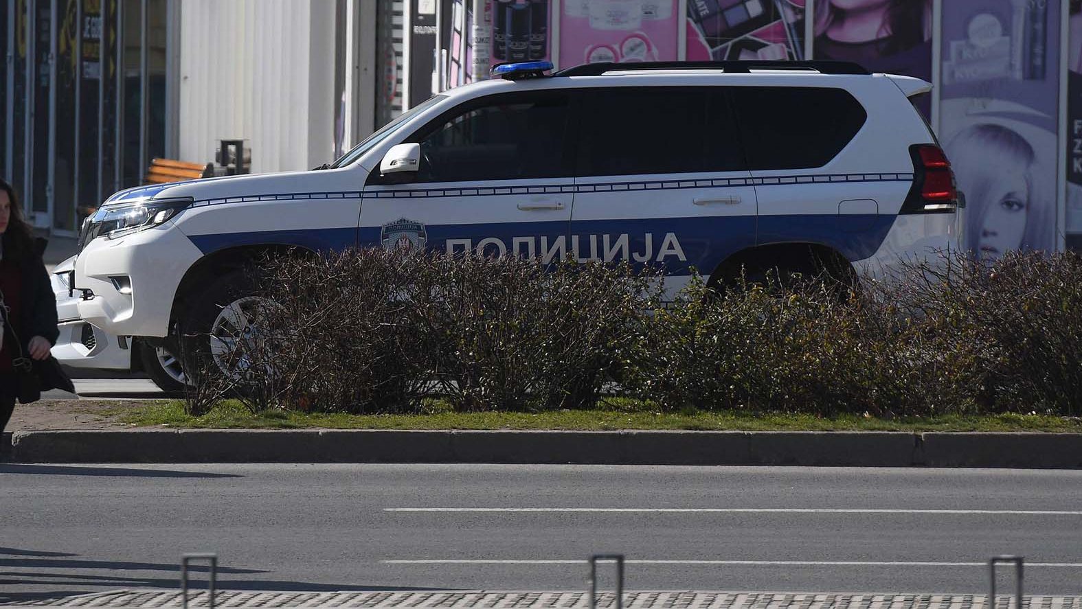 U Novom Sadu uhapšene četiri osobe zbog poreske prevare i utaje, protiv pete krivična prijava ...