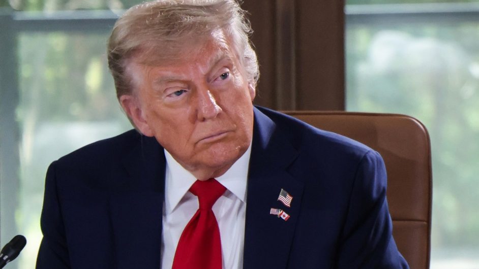 Tramp naredio da dve nuklearne podmornice zauzmu nove položaje zbog „provakativnih izjava ...