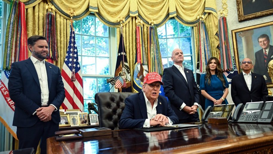 "Ponizno dodvoravanje najvažniji kriterijum": Zašto je Tramp okupio tim ...