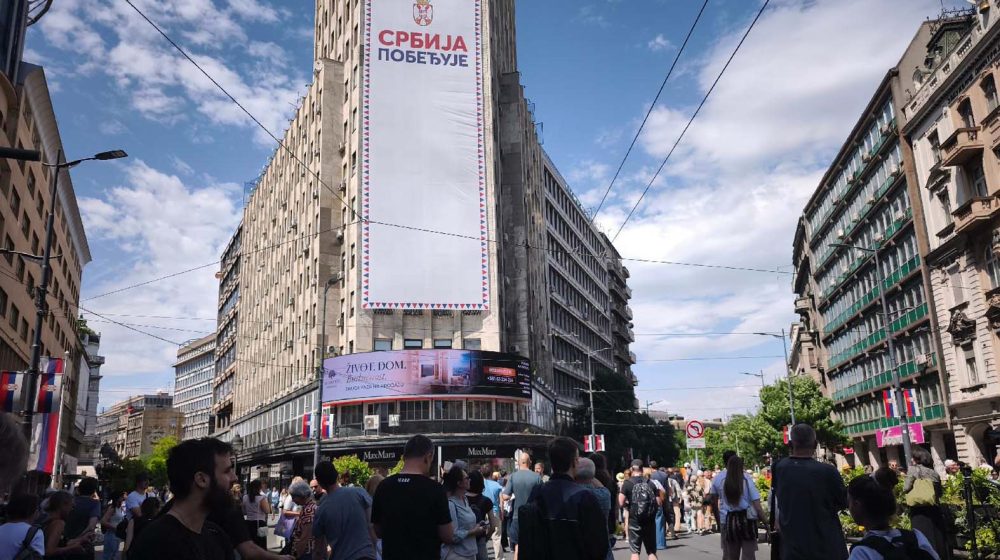 Nemoralnost ili nešto još gore: O ubistvu na Senjaku i mučenju ptića na ...