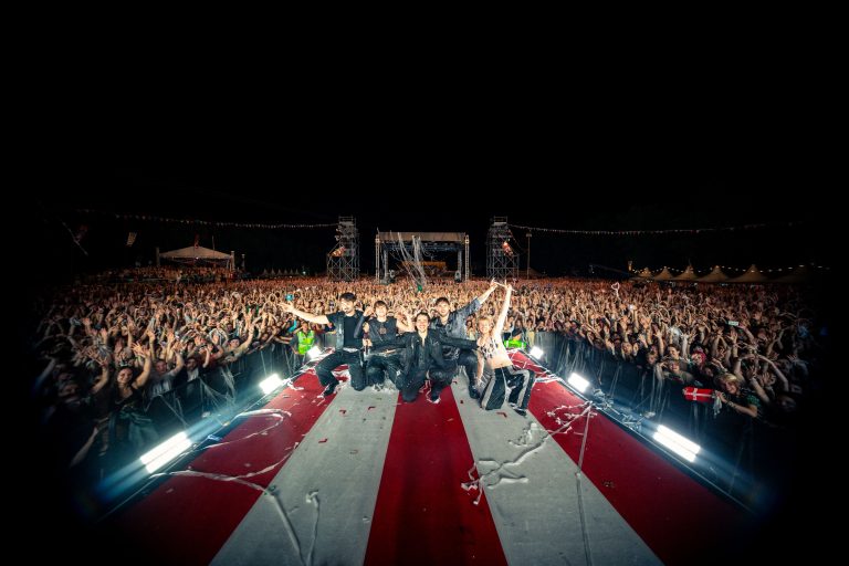 Joker Out pred 17.000 ljudi u Ljubljani održali koncert generacije: U ...